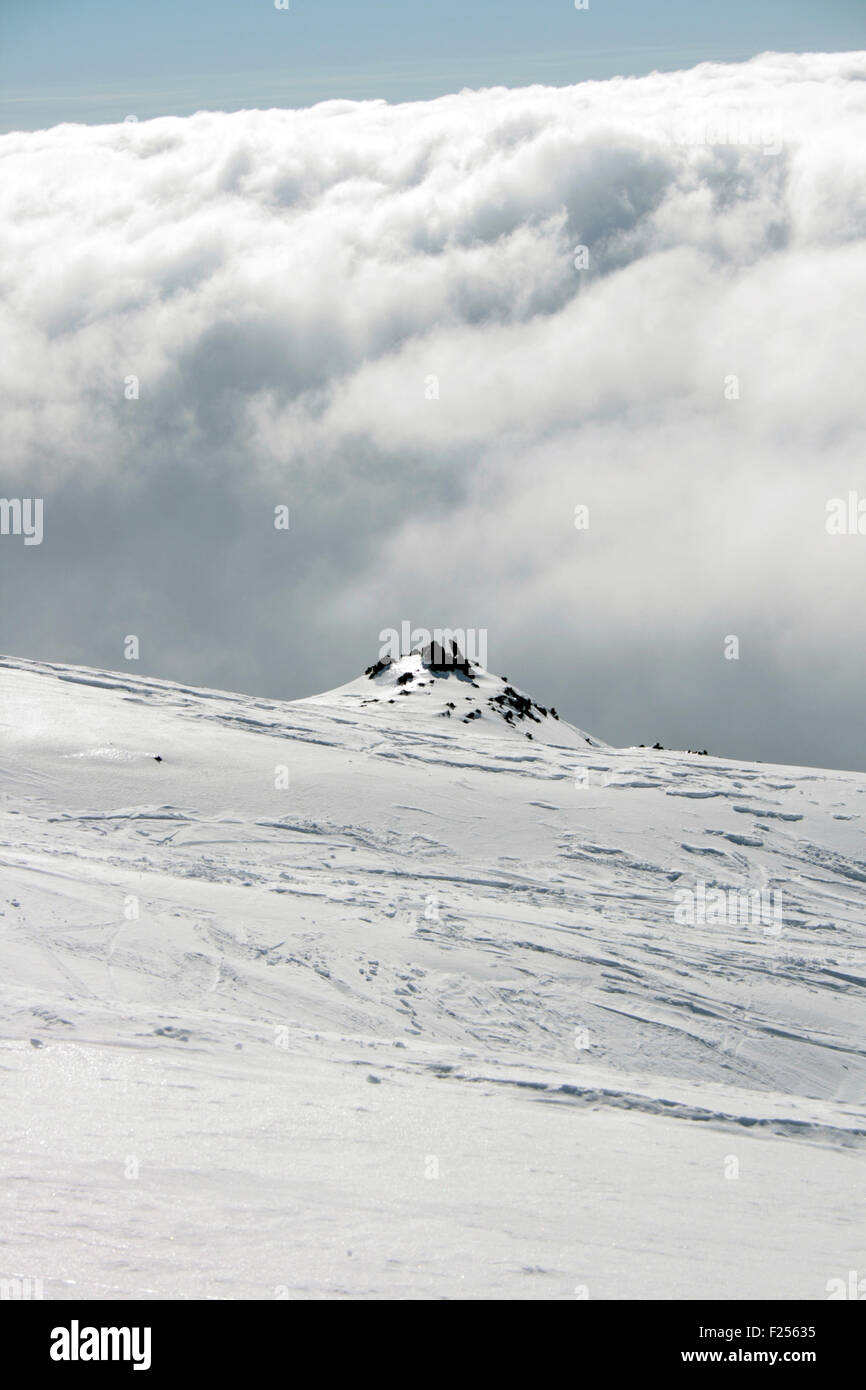 Etna covered by snow - Sicily, Italy Stock Photo - Alamy
