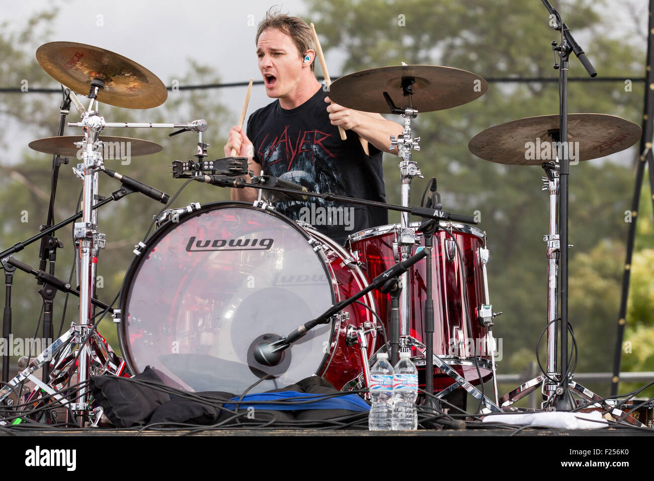 Chicago, Illinois, USA. 11th Sep, 2015. Drummer JEFF FRIEDL of Eagles ...