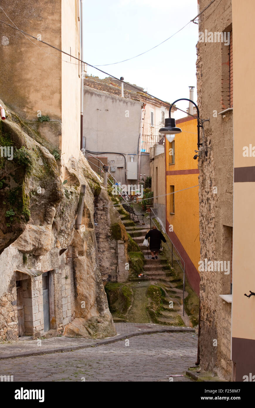 Sperlinga, medieval village in Sicily Stock Photo - Alamy