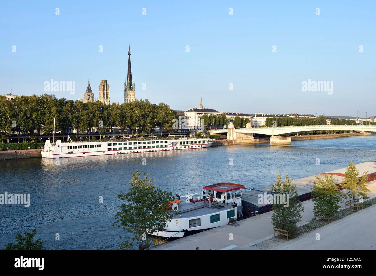 France, Seine Maritime, Rouen, Notre Dame cathedral and quays of the ...
