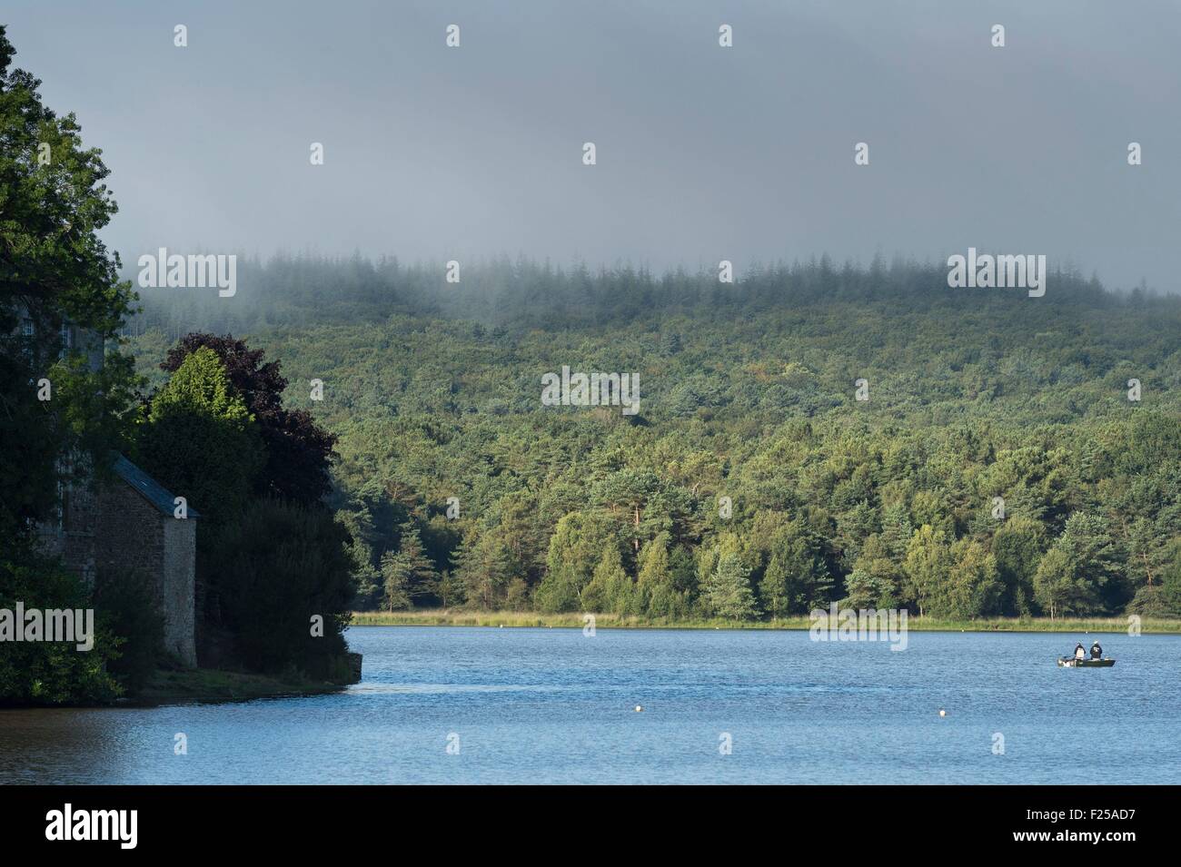 Paimpont hi-res stock photography and images - Alamy