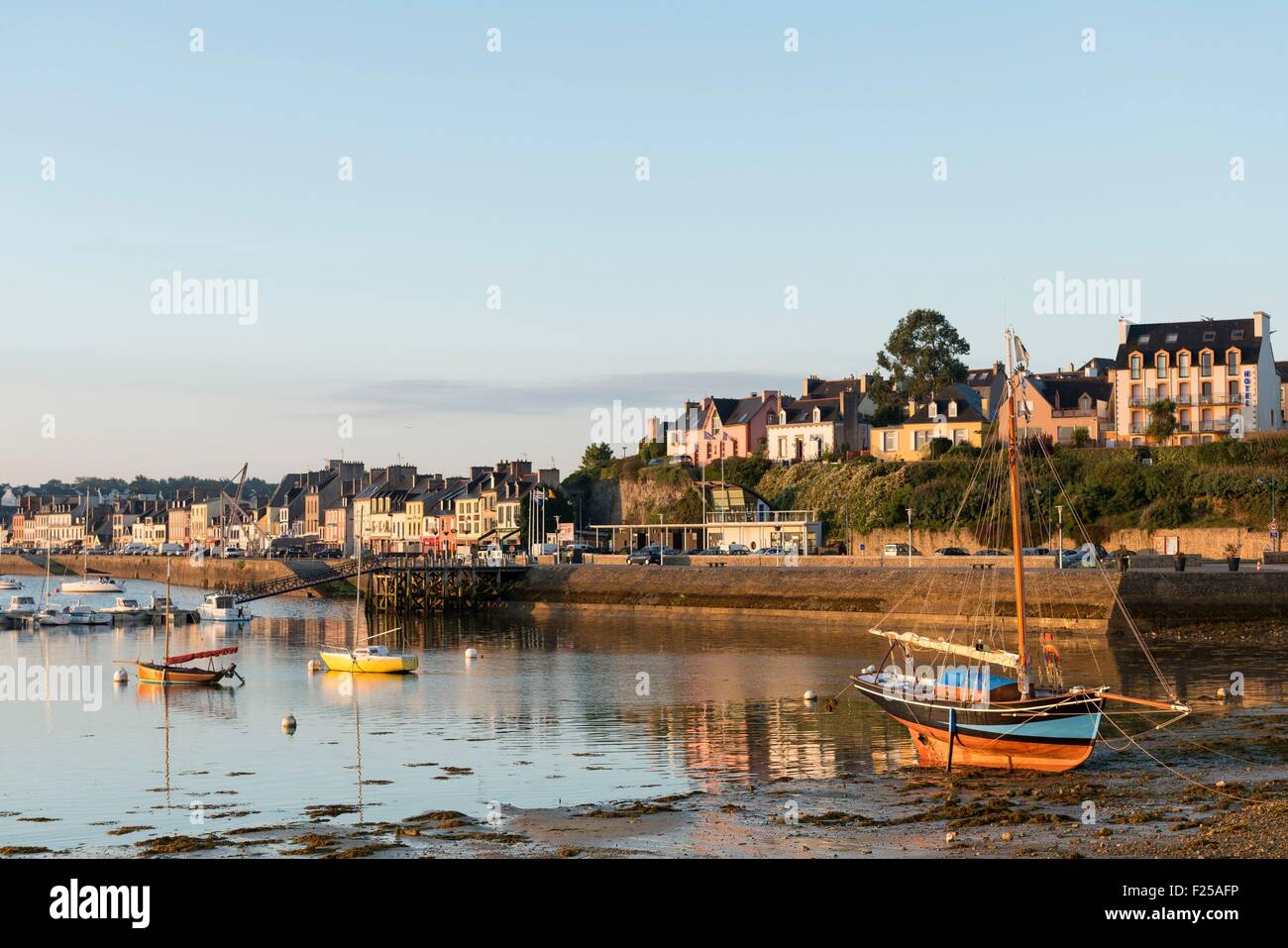 France, Finistere, Camaret sur Mer on the peninsula of Crozon, the ...