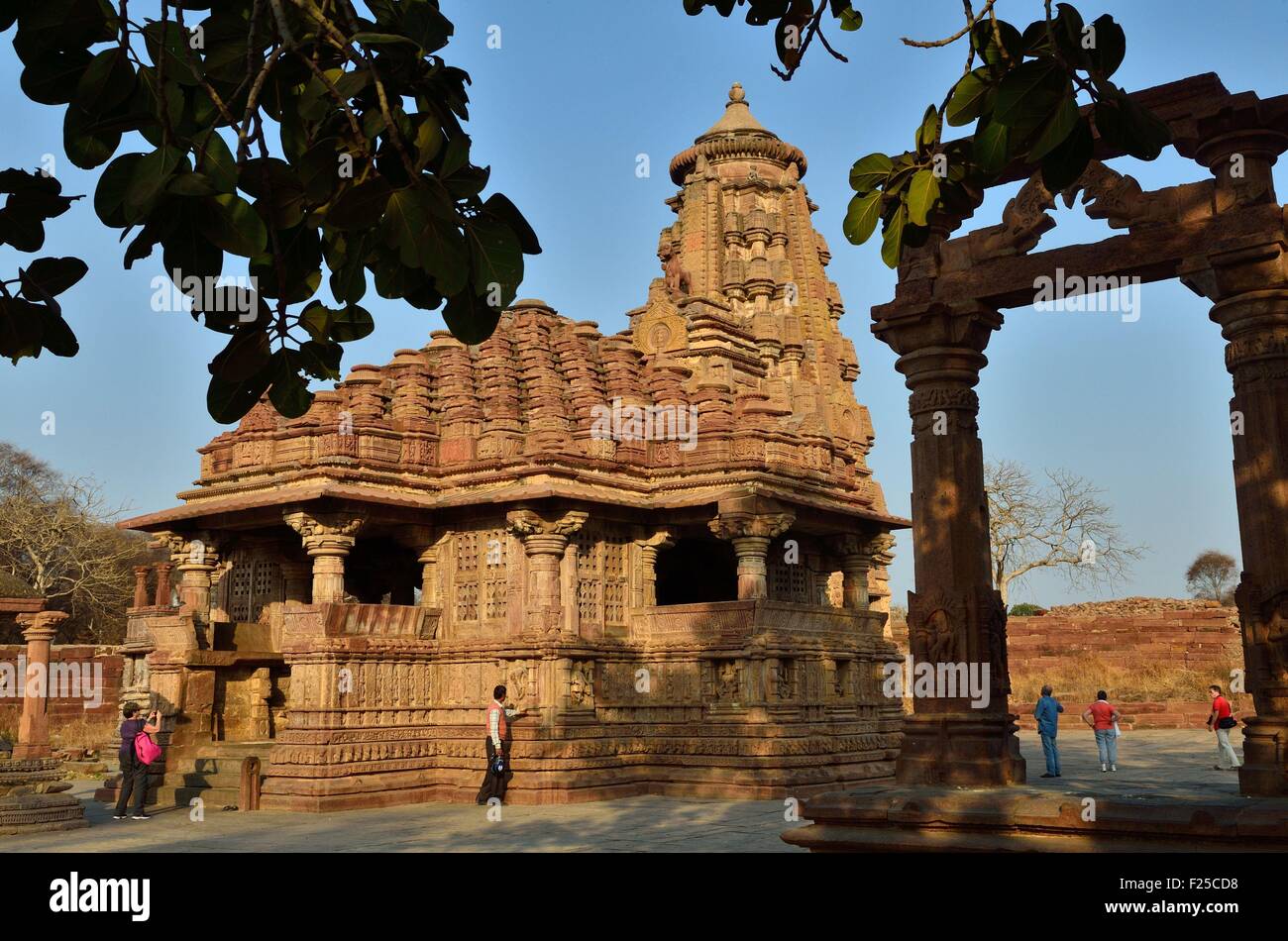 Menal hi-res stock photography and images - Alamy