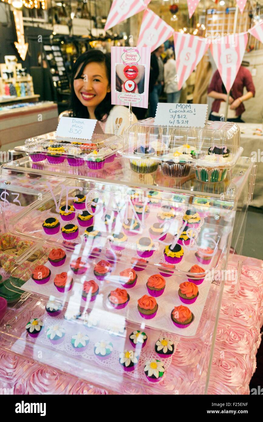 Brooklyn flea market williamsburg smorgasburg hi-res stock photography ...