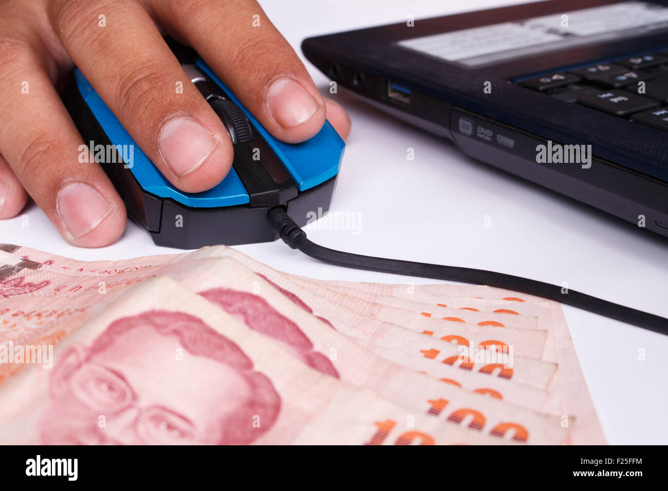 click computer mouse on isolated background Stock Photo - Alamy