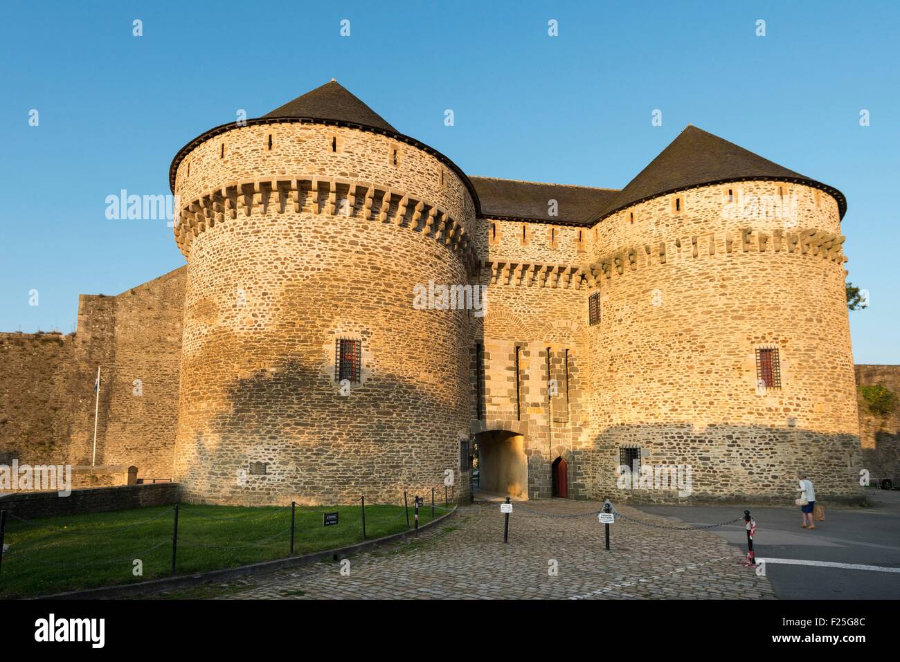 France, Finistere, Brest, the castle at sunrise Stock Photo - Alamy