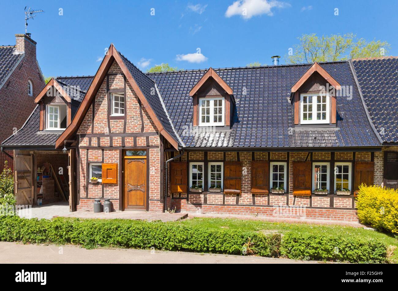 France, Nord, Terdeghem, typical house of the Flanders Stock Photo - Alamy