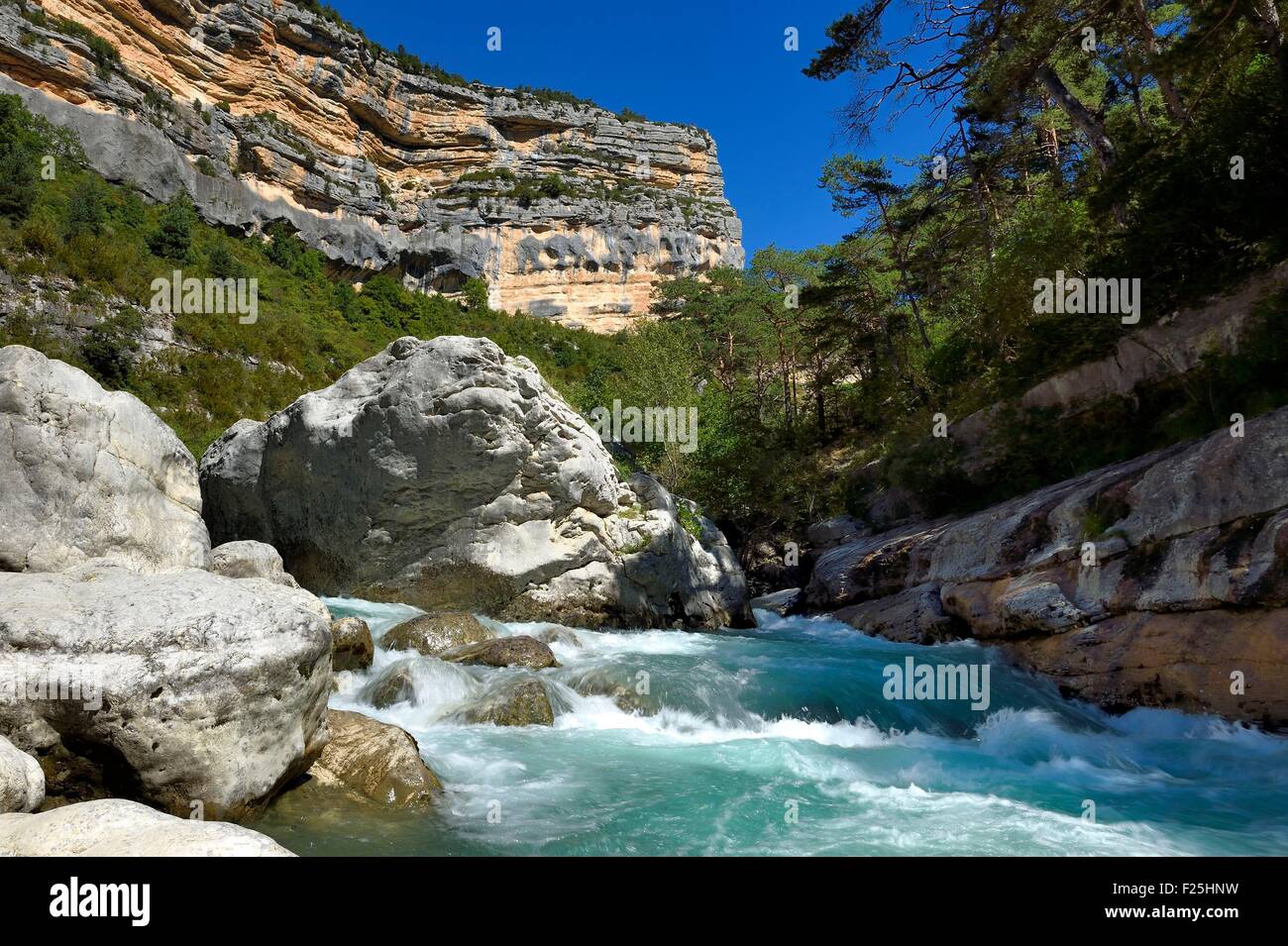Village rougon verdon verdon regional hi-res stock photography and ...