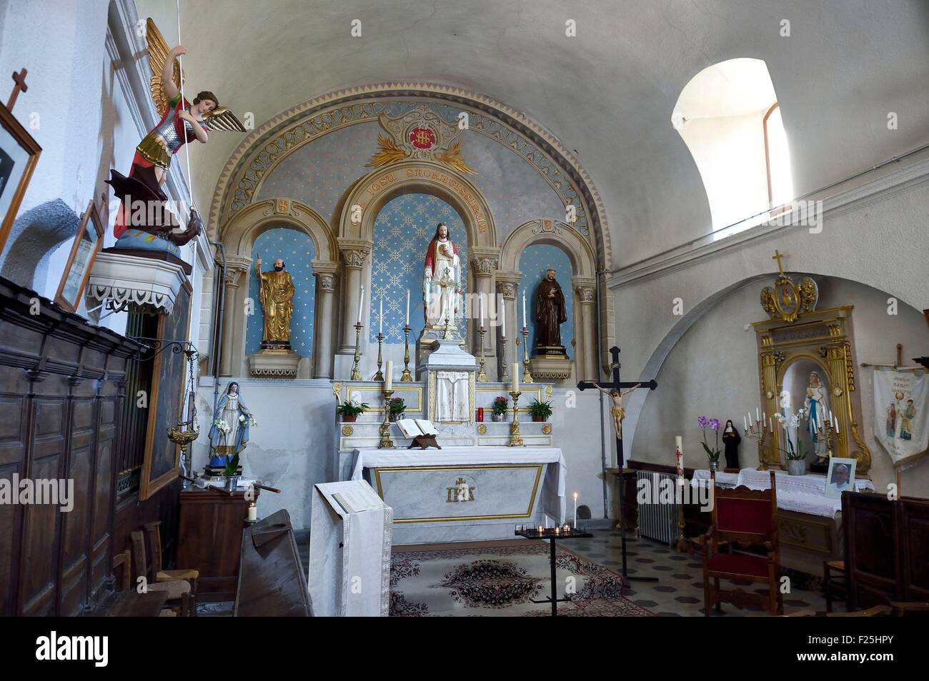 Lorgues church france hi-res stock photography and images - Alamy