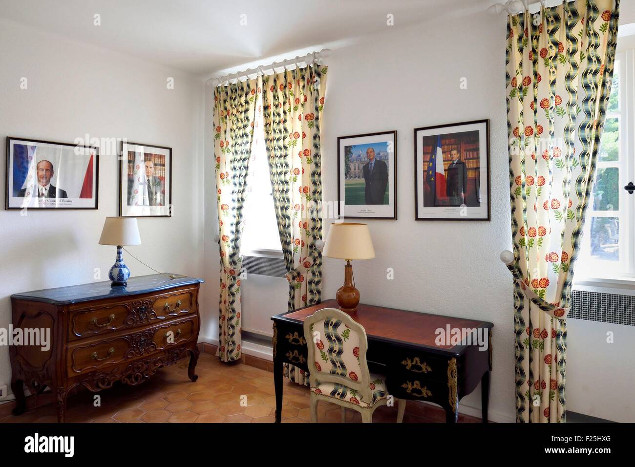 Official residence of the presidents of the french republic hi-res ...