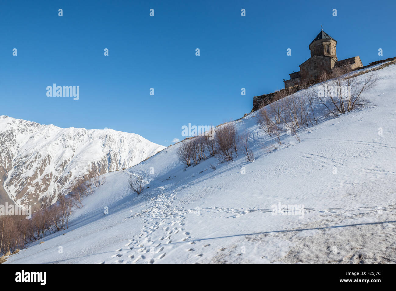Famous 14th century Holy Trinity Church (Tsminda Sameba) near Gergeti ...