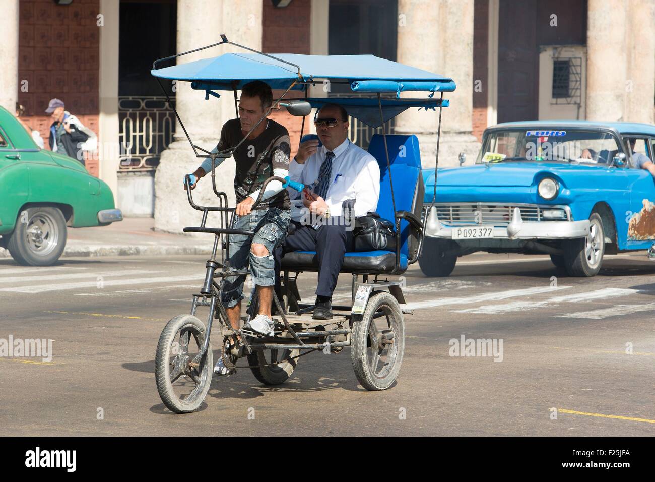 Havana cuba bicitaxi centro hi-res stock photography and images - Alamy