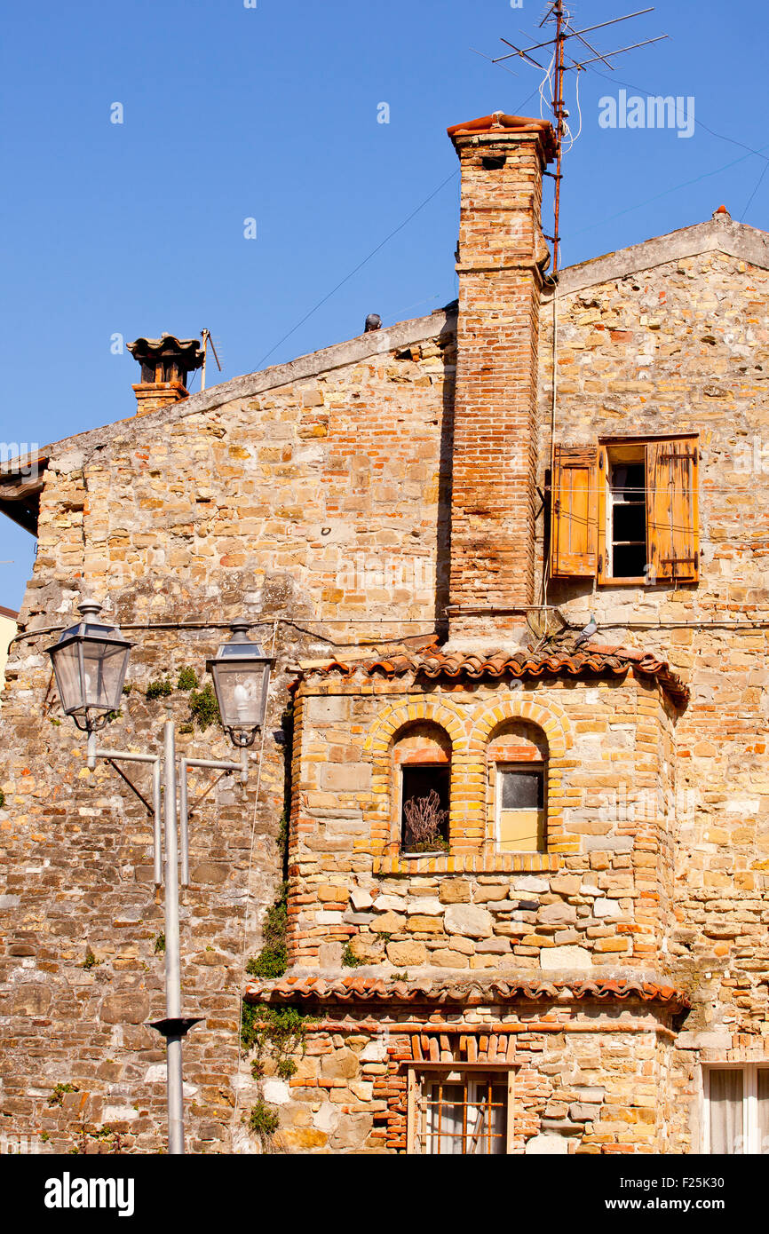 Old brick house, Grado - Italy Stock Photo - Alamy