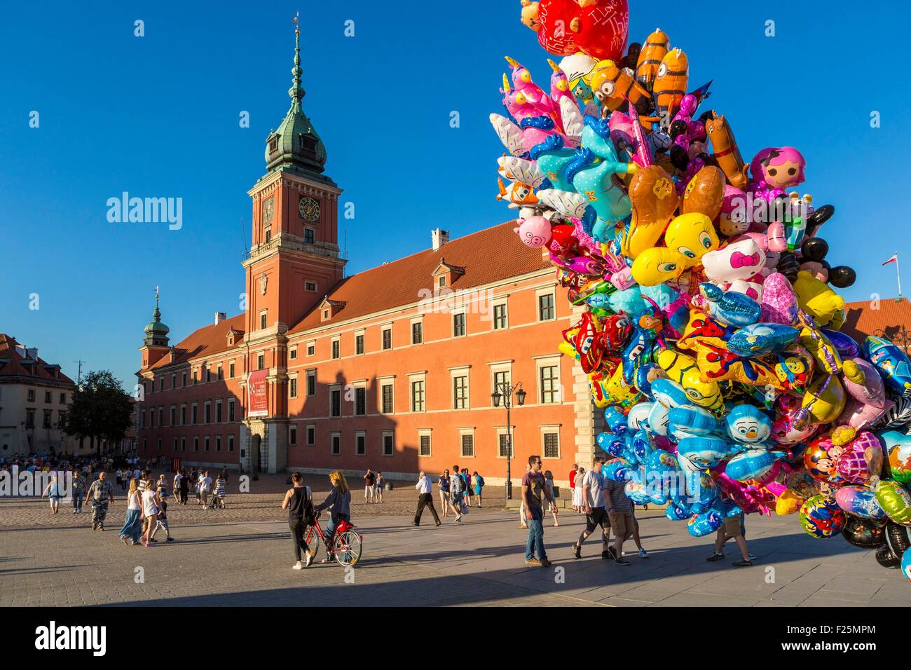 Warsaw old town hi-res stock photography and images - Alamy