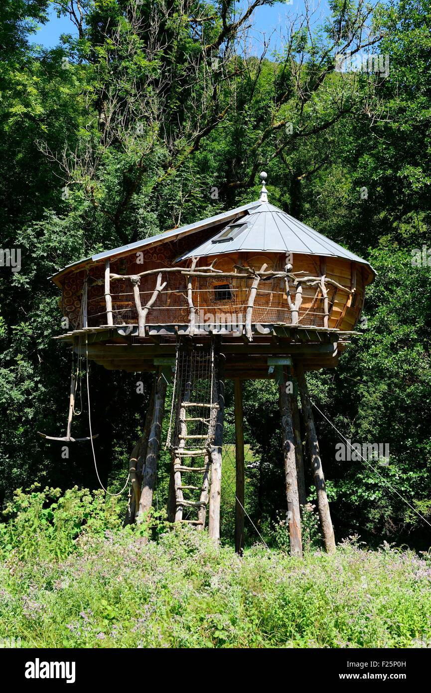 Anne hut hi-res stock photography and images - Alamy