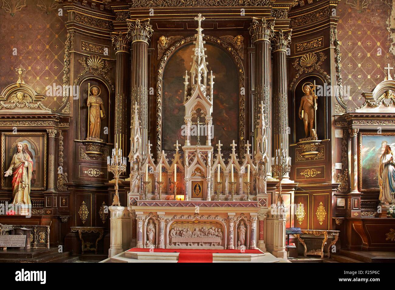 St jacques church hi-res stock photography and images - Alamy