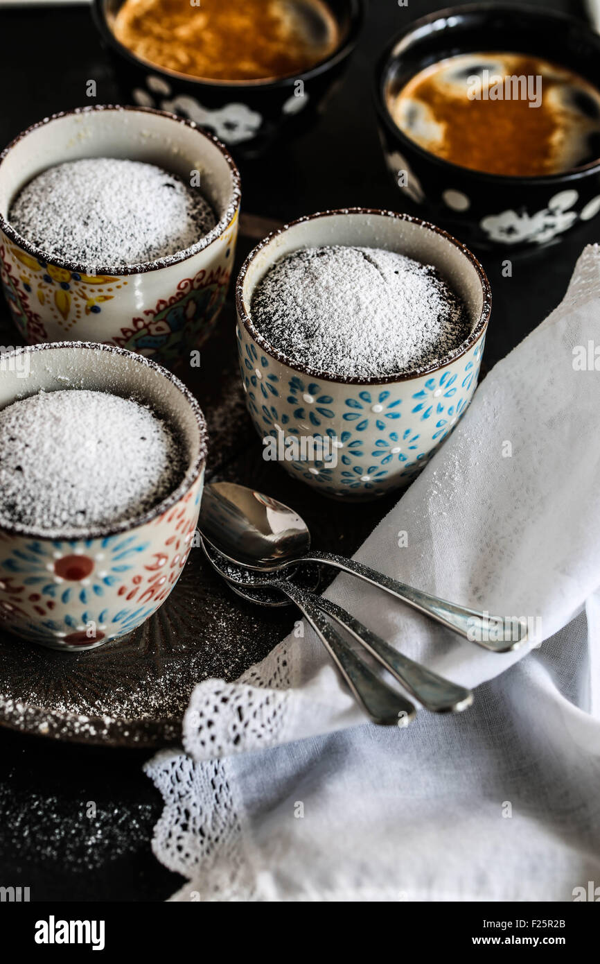Messy cup cakes hi-res stock photography and images - Alamy