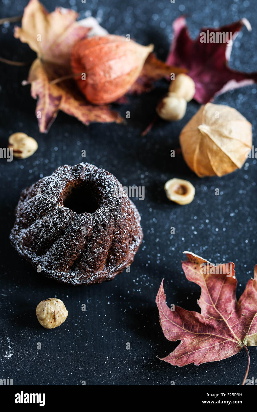 Mini bundt cake Stock Photo - Alamy