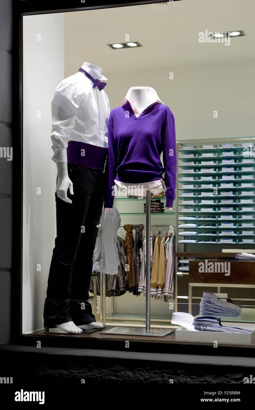 showcase (window) of modern fashion strore Stock Photo - Alamy