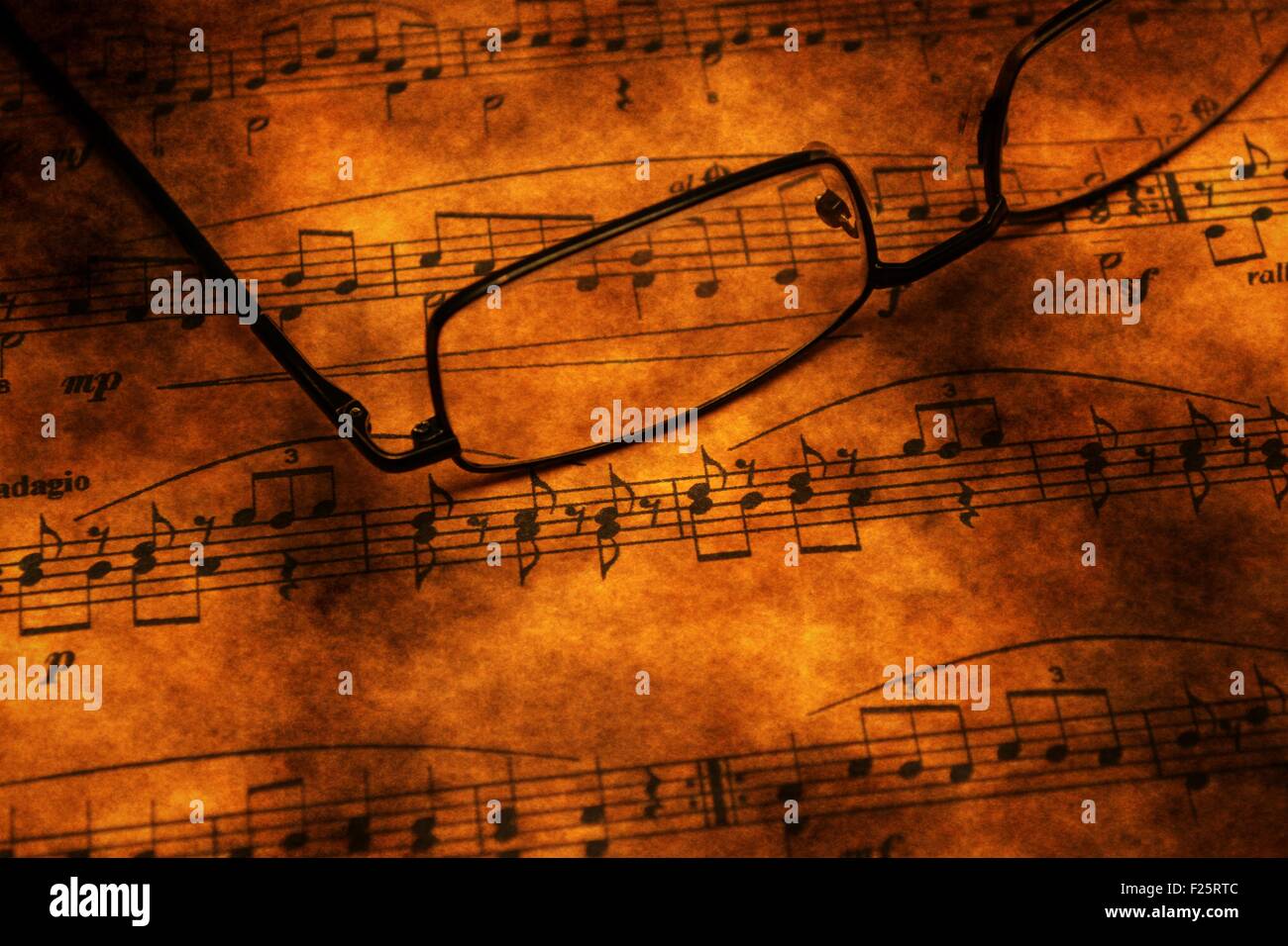 Music sheet grunge concept Stock Photo - Alamy