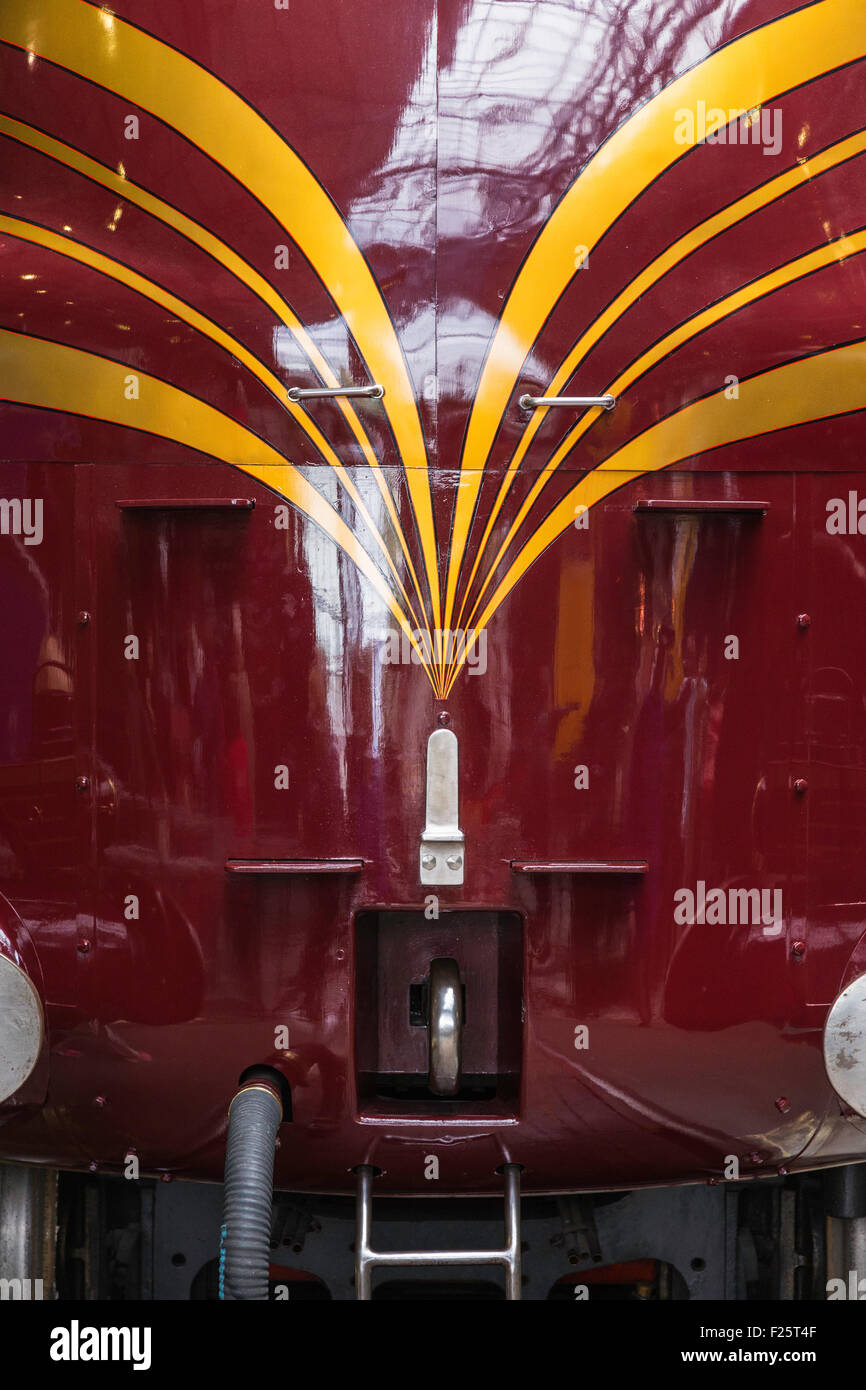 Coronation class locomotive hi-res stock photography and images - Alamy