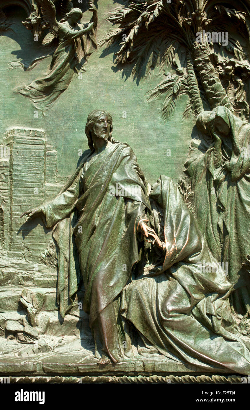 Jesus, Relief on Milan cathedral door - Italy Stock Photo - Alamy