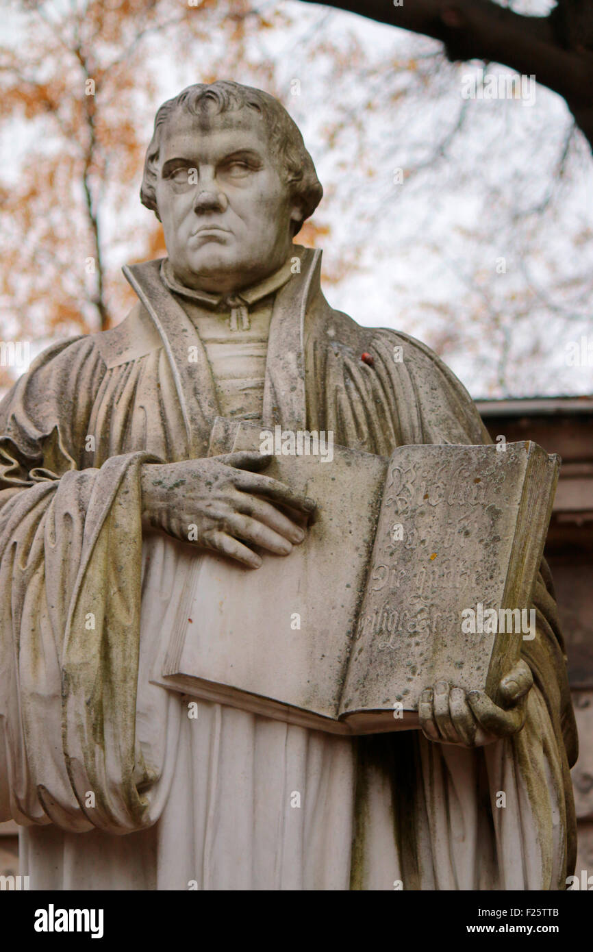 Martin Luther Bust High Resolution Stock Photography and Images - Alamy