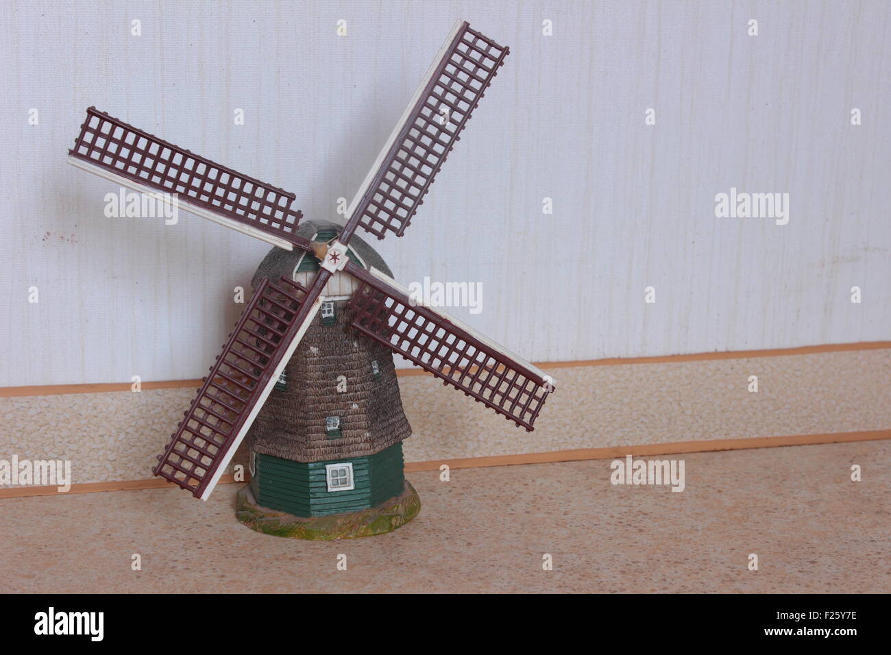 Mini mill hi-res stock photography and images - Alamy