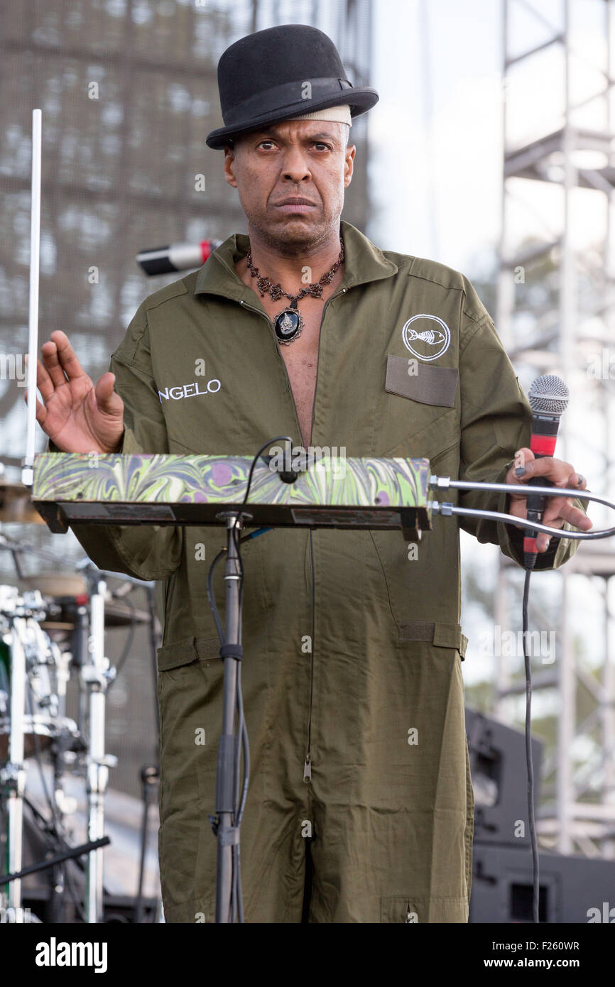 Chicago, Illinois, USA. 11th Sep, 2015. Singer ANGELO MOORE of Fishbone ...