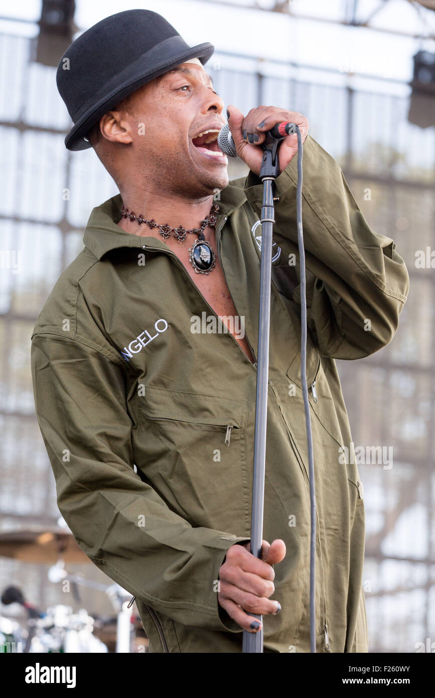 Chicago, Illinois, USA. 11th Sep, 2015. Singer ANGELO MOORE of Fishbone ...
