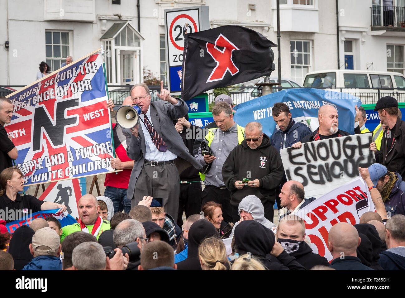 National front rally uk hi-res stock photography and images - Alamy