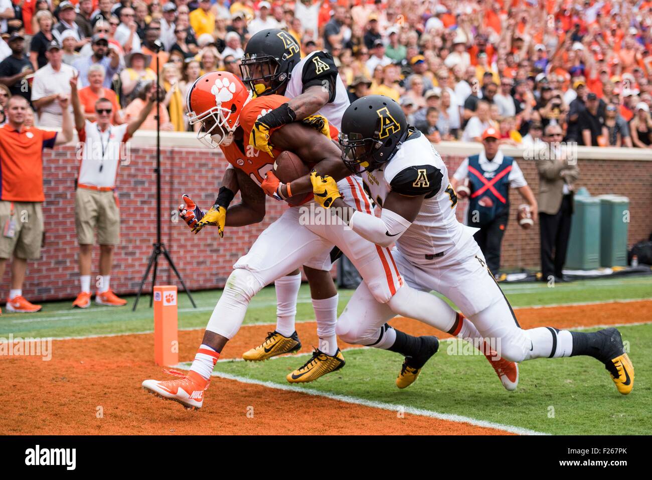 Columbia, South Carolina, USA. 12th Sep, 2015. Clemson wide receiver ...