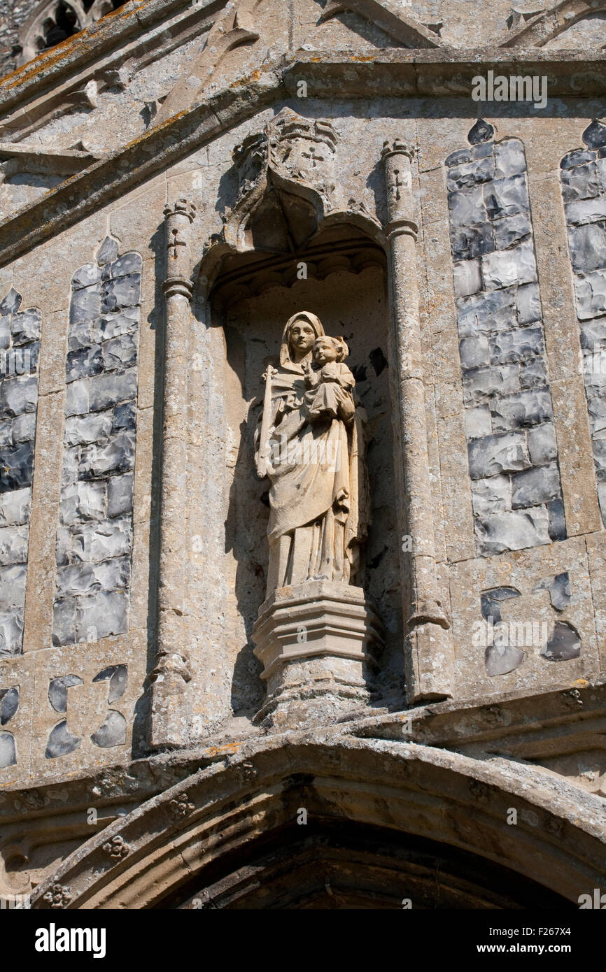 Huntingfield church suffolk hi-res stock photography and images - Alamy