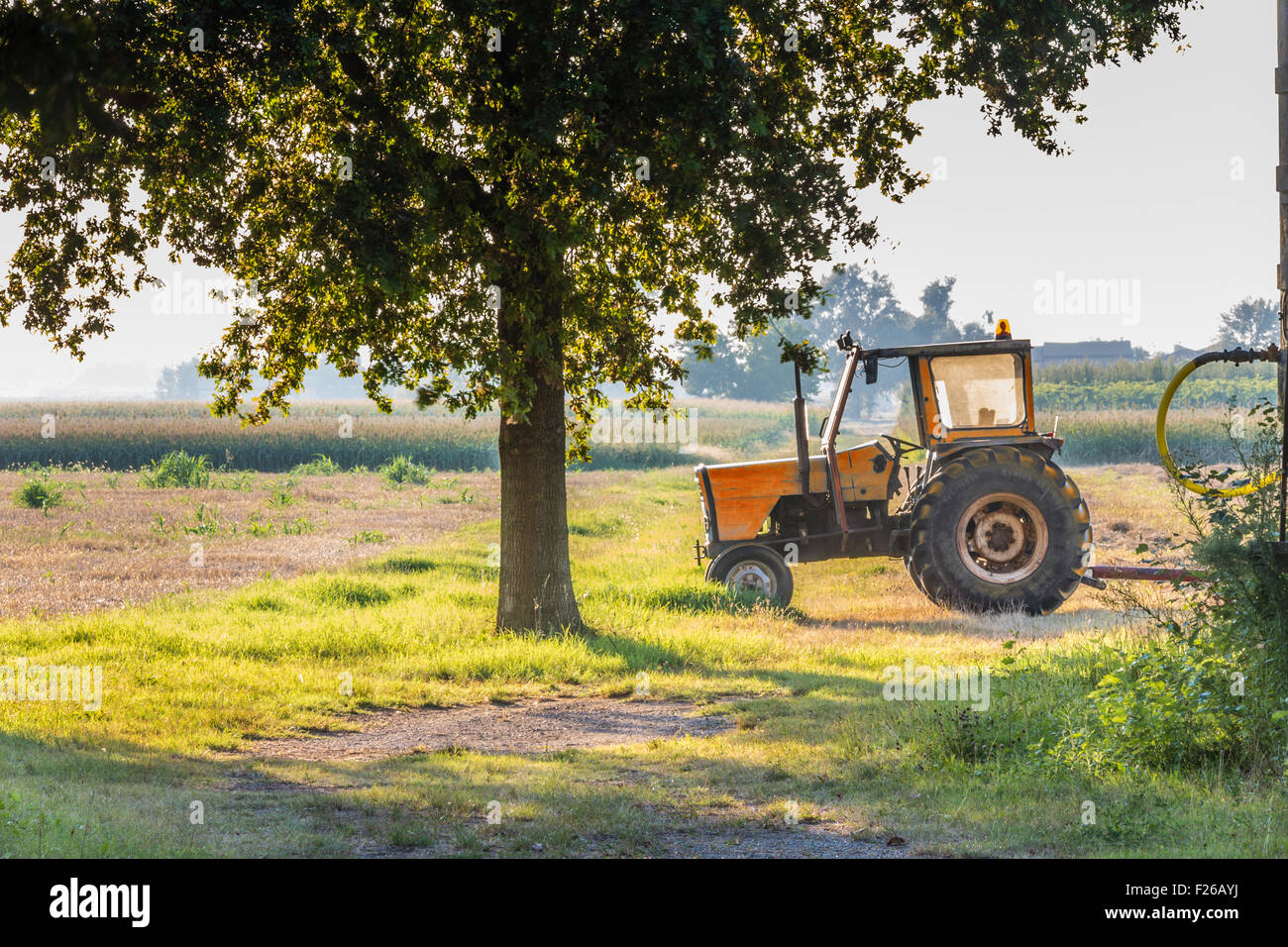 Tired Old Tractor High Resolution Stock Photography and Images - Alamy