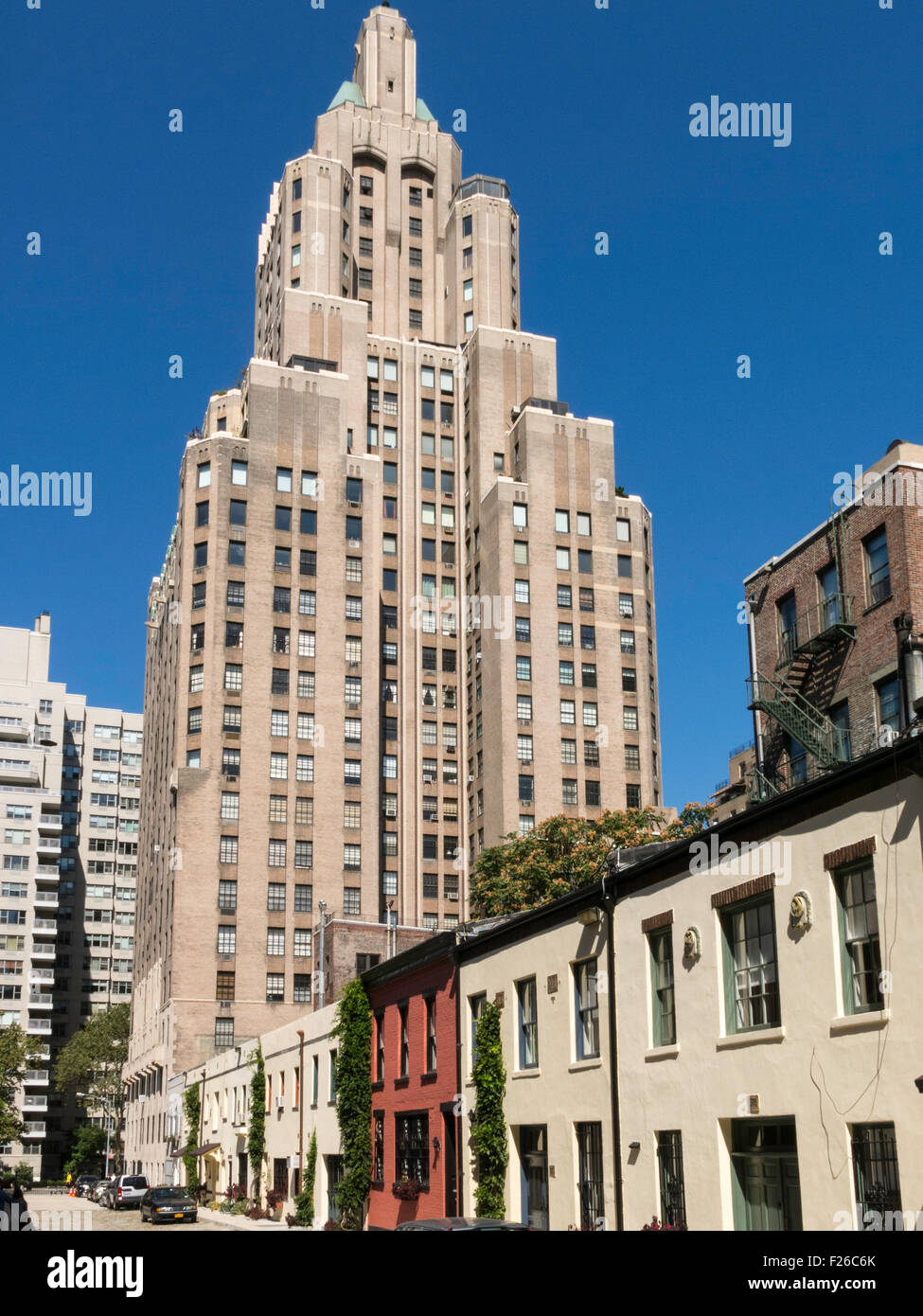 Washington Mews in Greenwich Village, NYC Stock Photo - Alamy