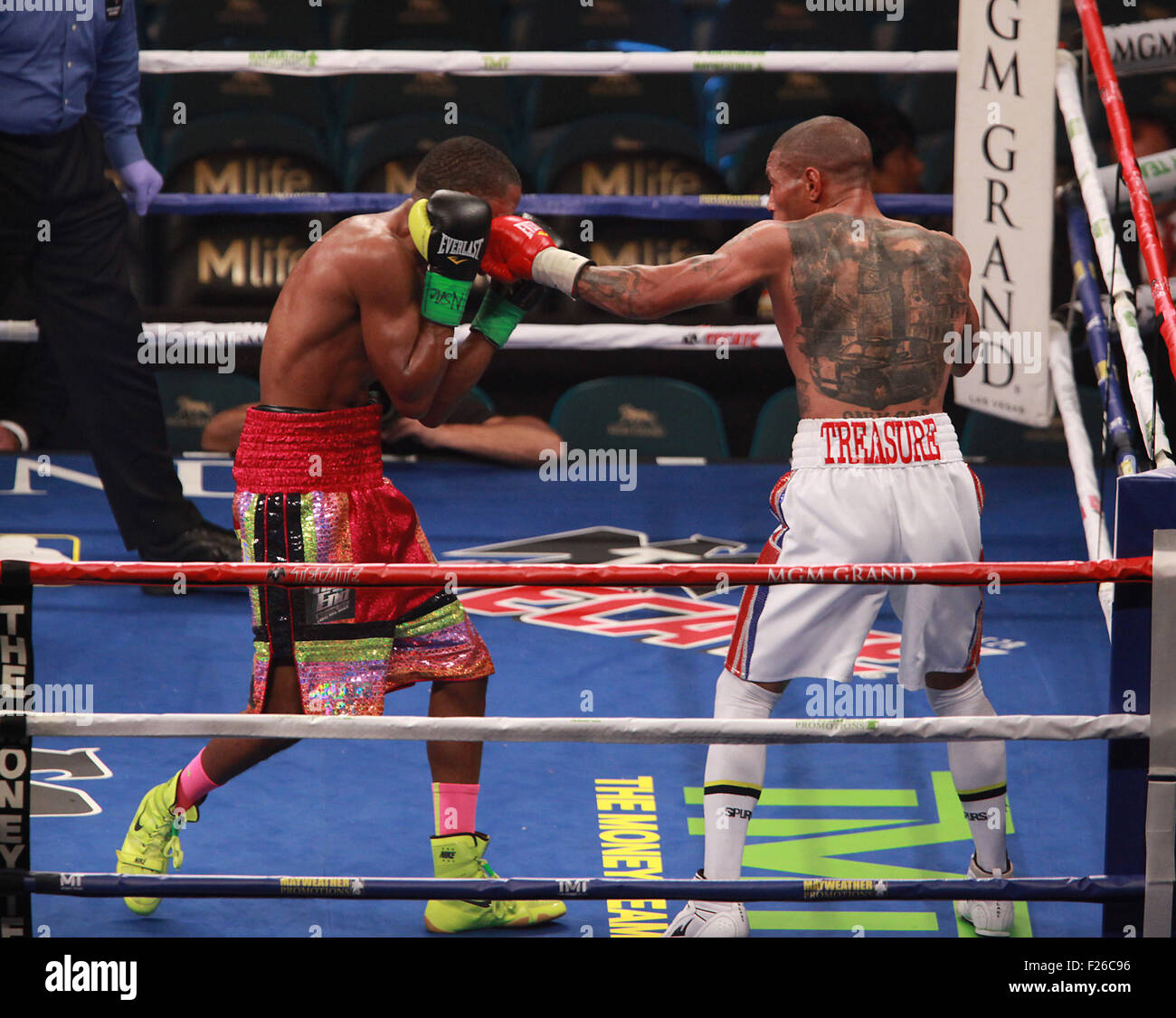 Las Vegas, Nevada, USA. 12th Sep, 2015. British boxer Ashley Theophane ...