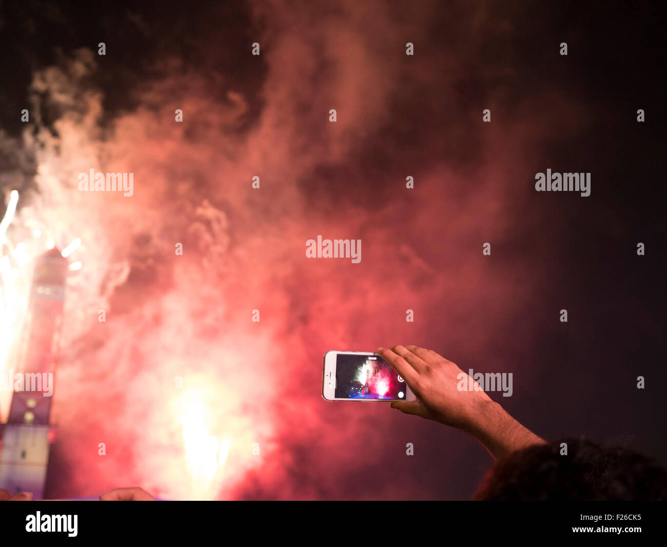 Photographing fireworks hi-res stock photography and images - Alamy