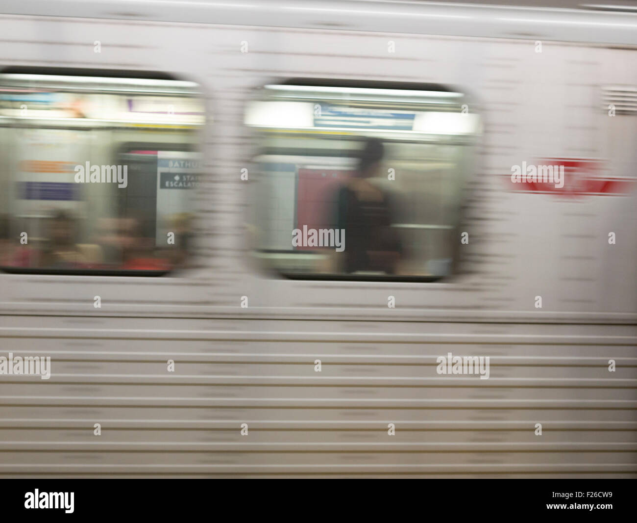 Toronto subway station platform Stock Photo - Alamy