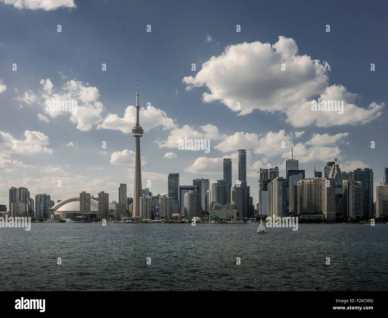 Toronto skyline vector hi-res stock photography and images - Alamy