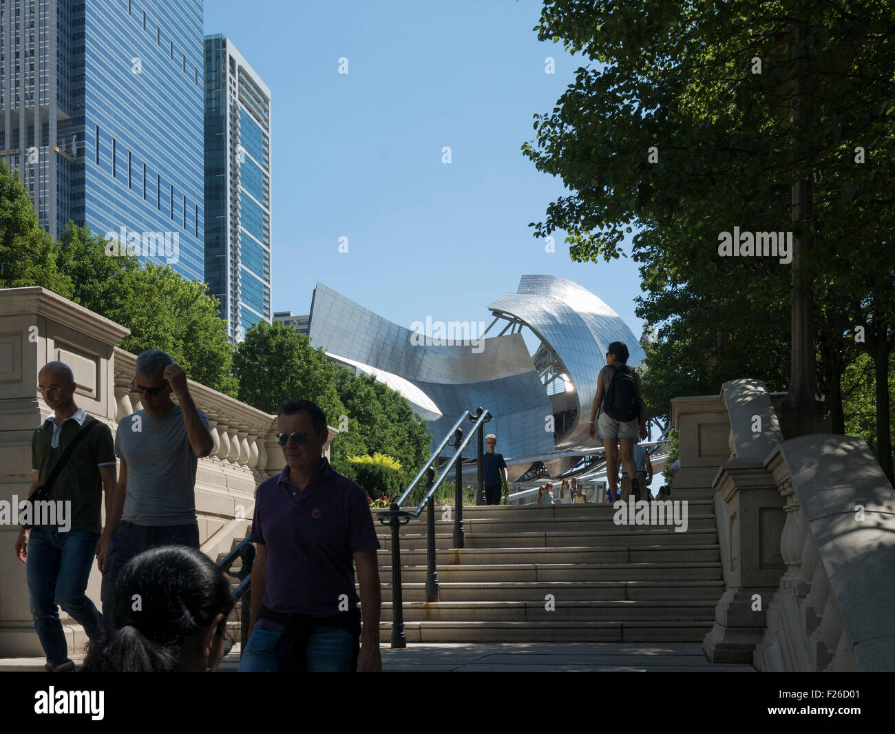 Chicago bandshell skyscraper hi-res stock photography and images - Alamy