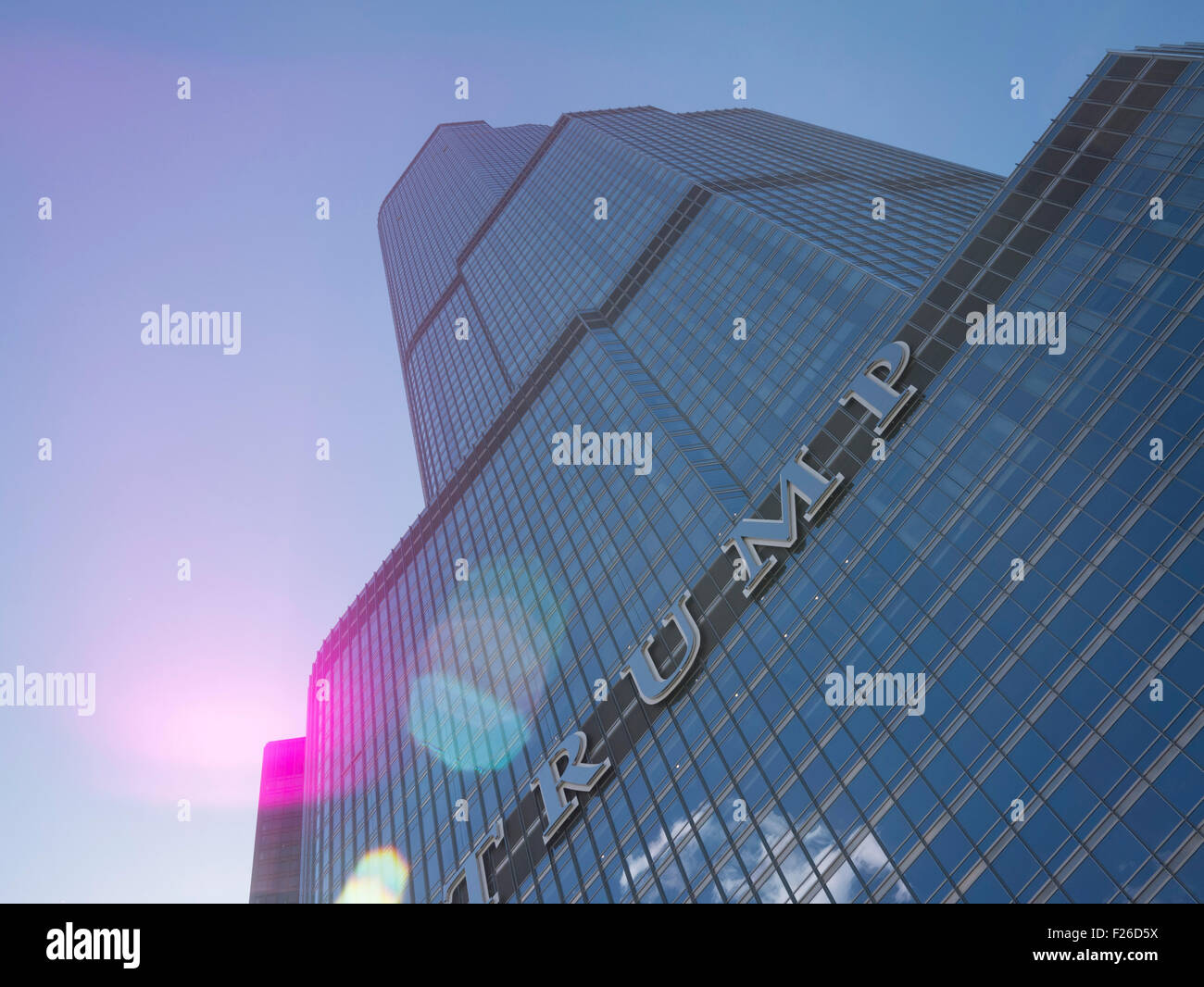 Chicago Skyline: Trump Tower Stock Photo - Alamy