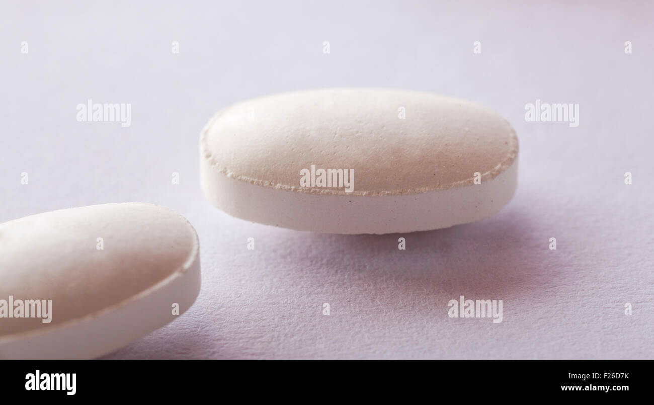 Distress pills medicine healthcare hi-res stock photography and images ...