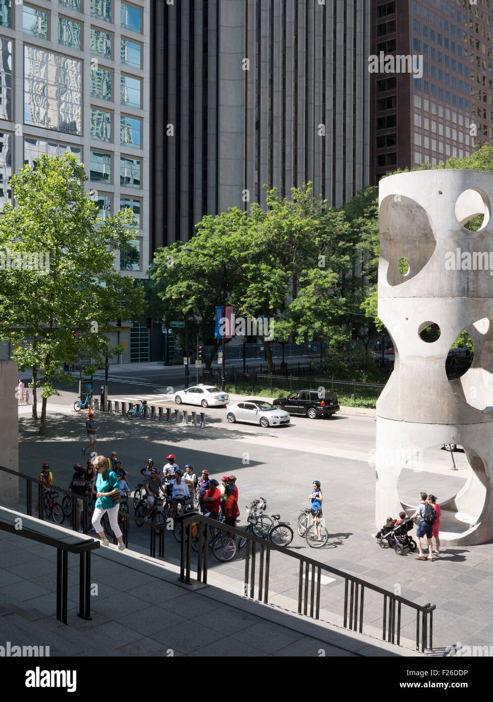 Museum of contemporary art chicago hi-res stock photography and images ...