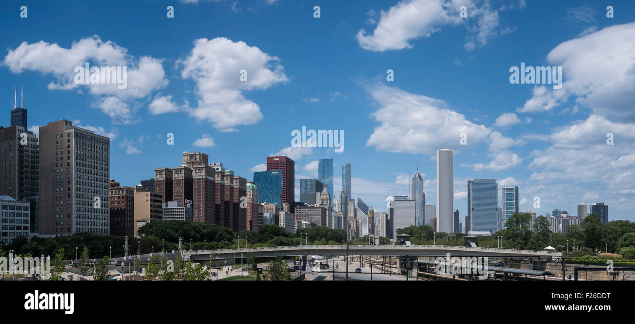 Chicago skyline view observation deck hi-res stock photography and ...