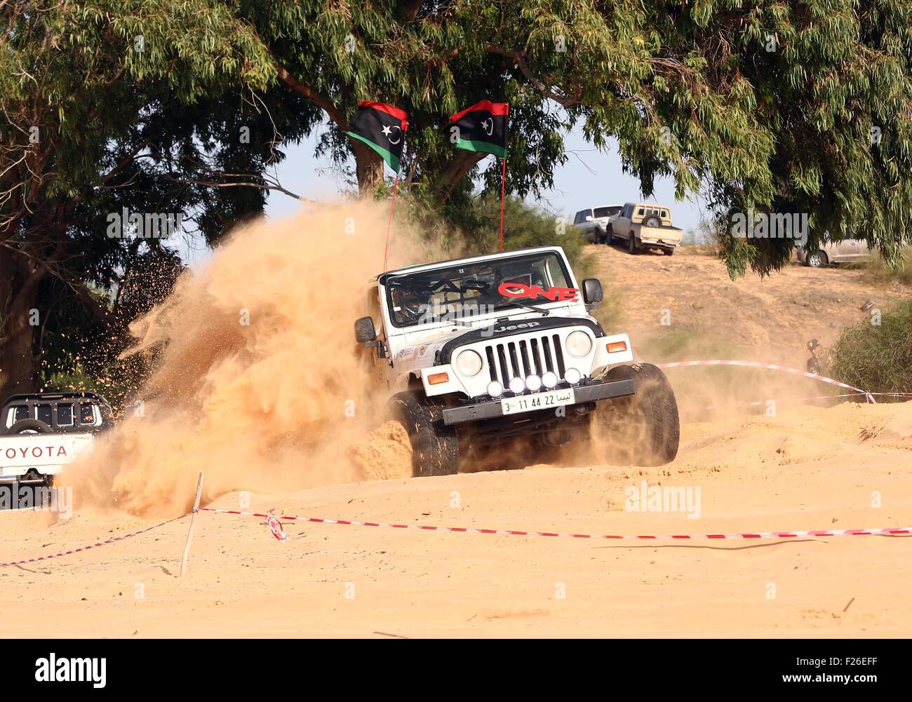 Car in libyan desert libya hi-res stock photography and images - Alamy