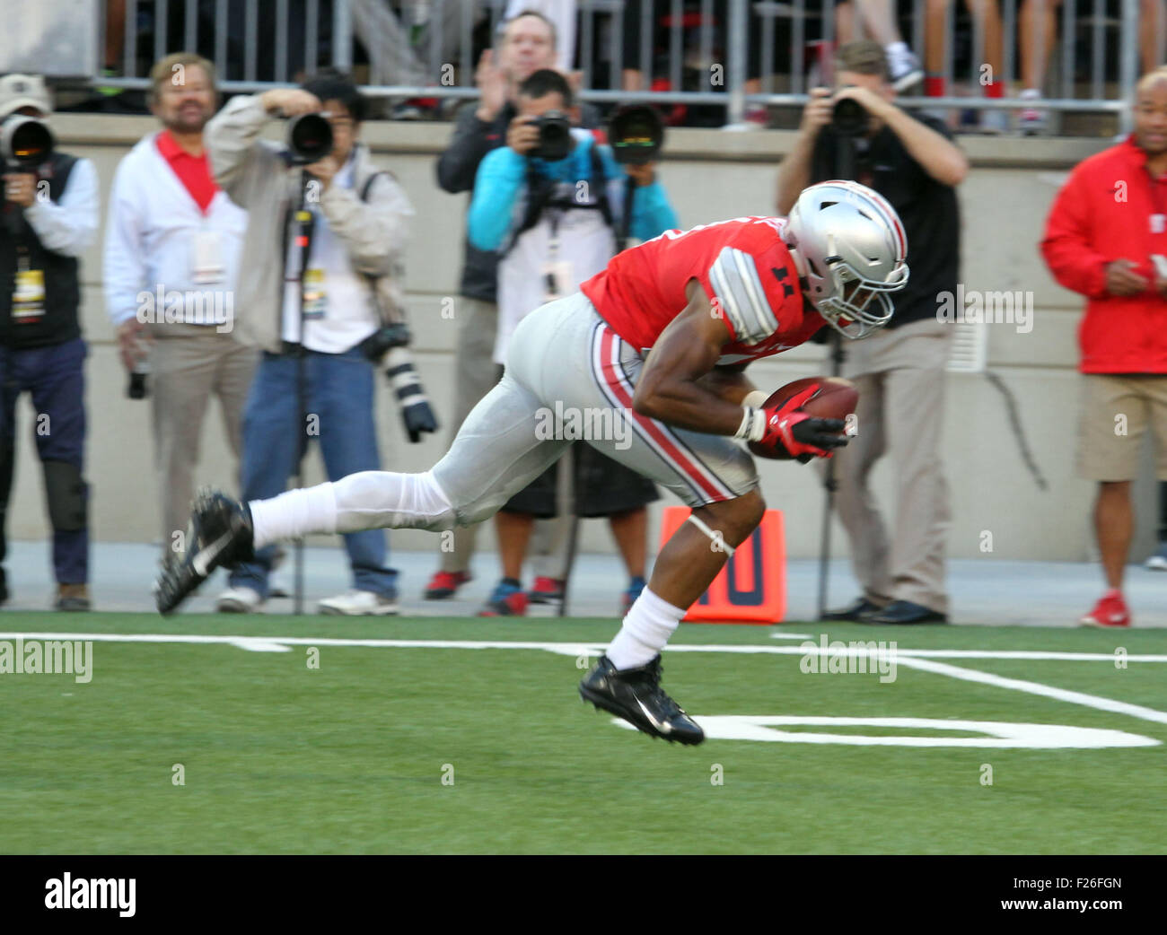 Justin cook hi-res stock photography and images - Alamy