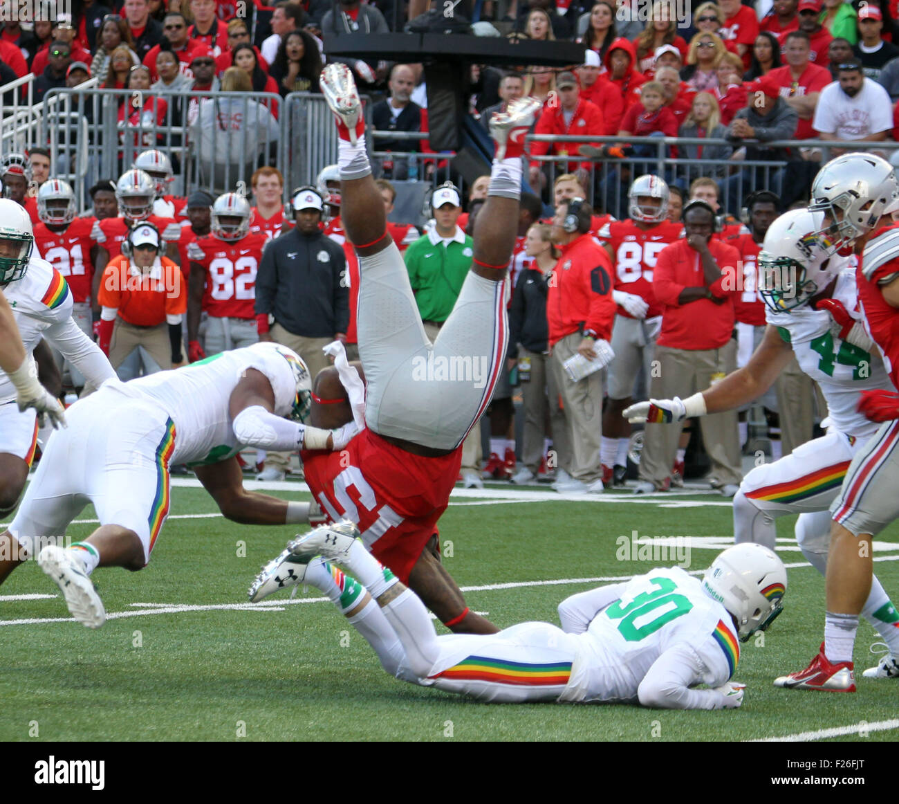 September 12, 2015 - Ohio State Buckeyes running back Ezekiel Elliott ...