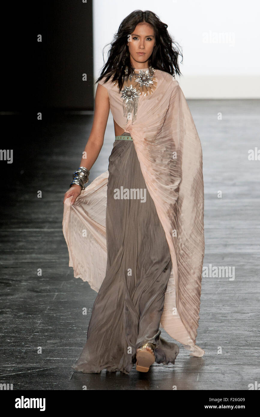 New York Usa 11th September 2015 Swapnil Shinde Project Runway Season 14 Finale Collection