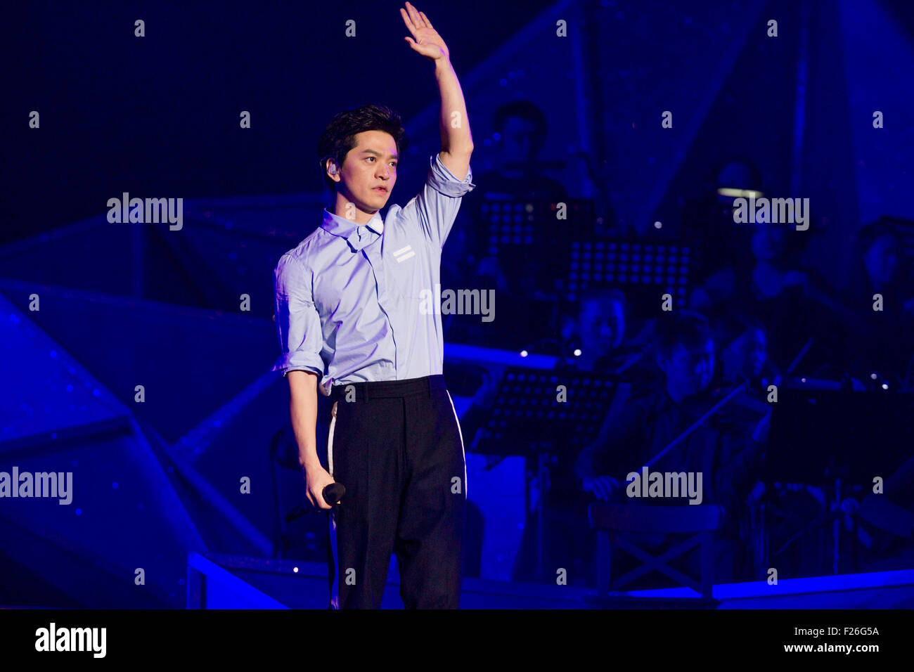 Chinese singer hi-res stock photography and images - Alamy