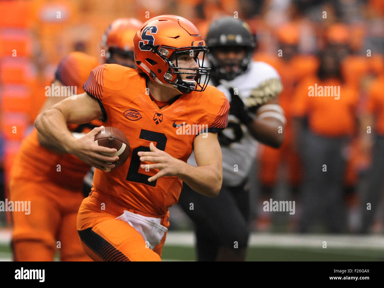 Syracuse, NY, USA. 12th Sep, 2015. Syracuse University quarterback Eric ...